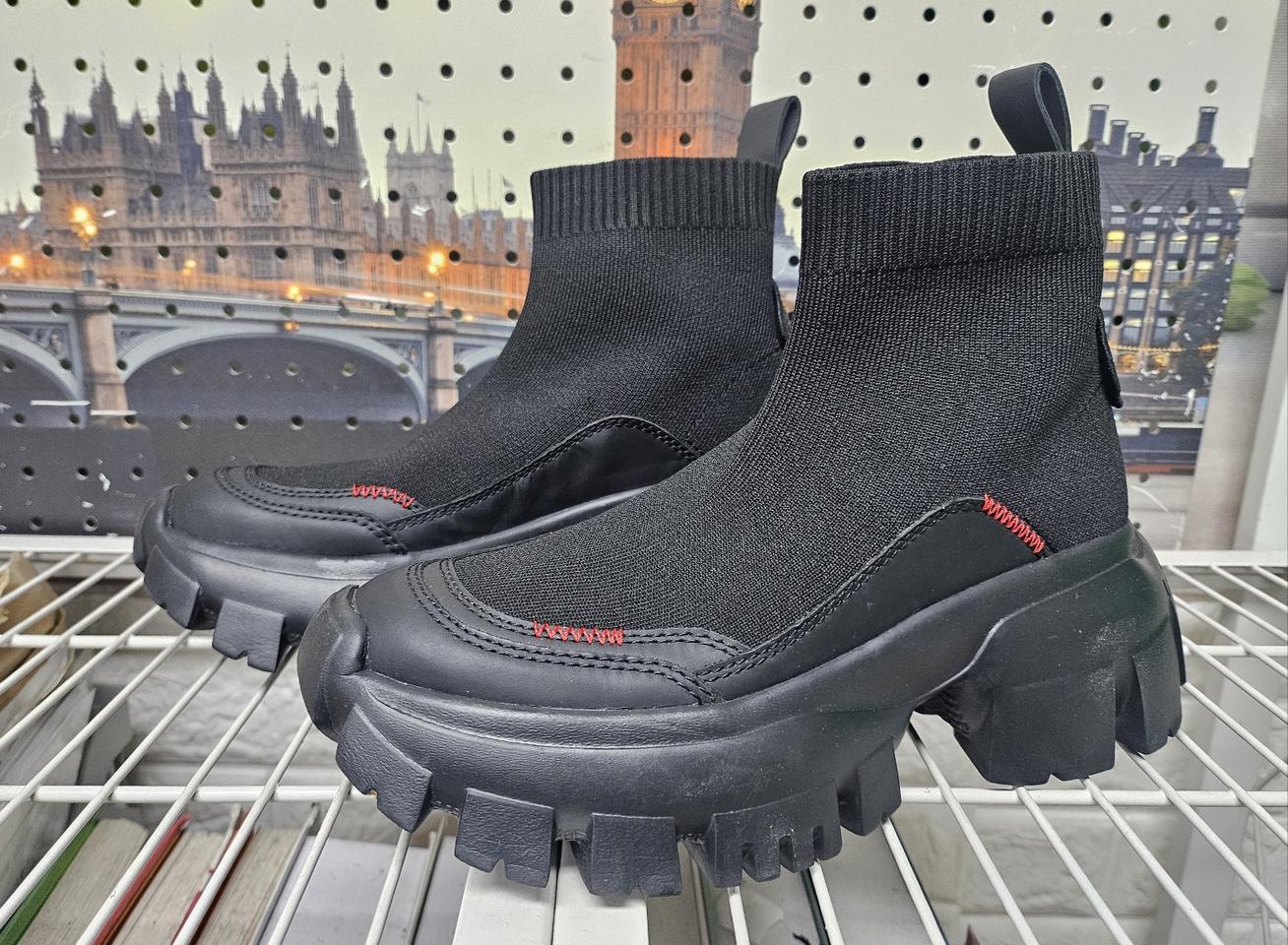 스타카토 삭스 핏 225 여성 어글리 굽높이 스니커즈... | 헬로마켓