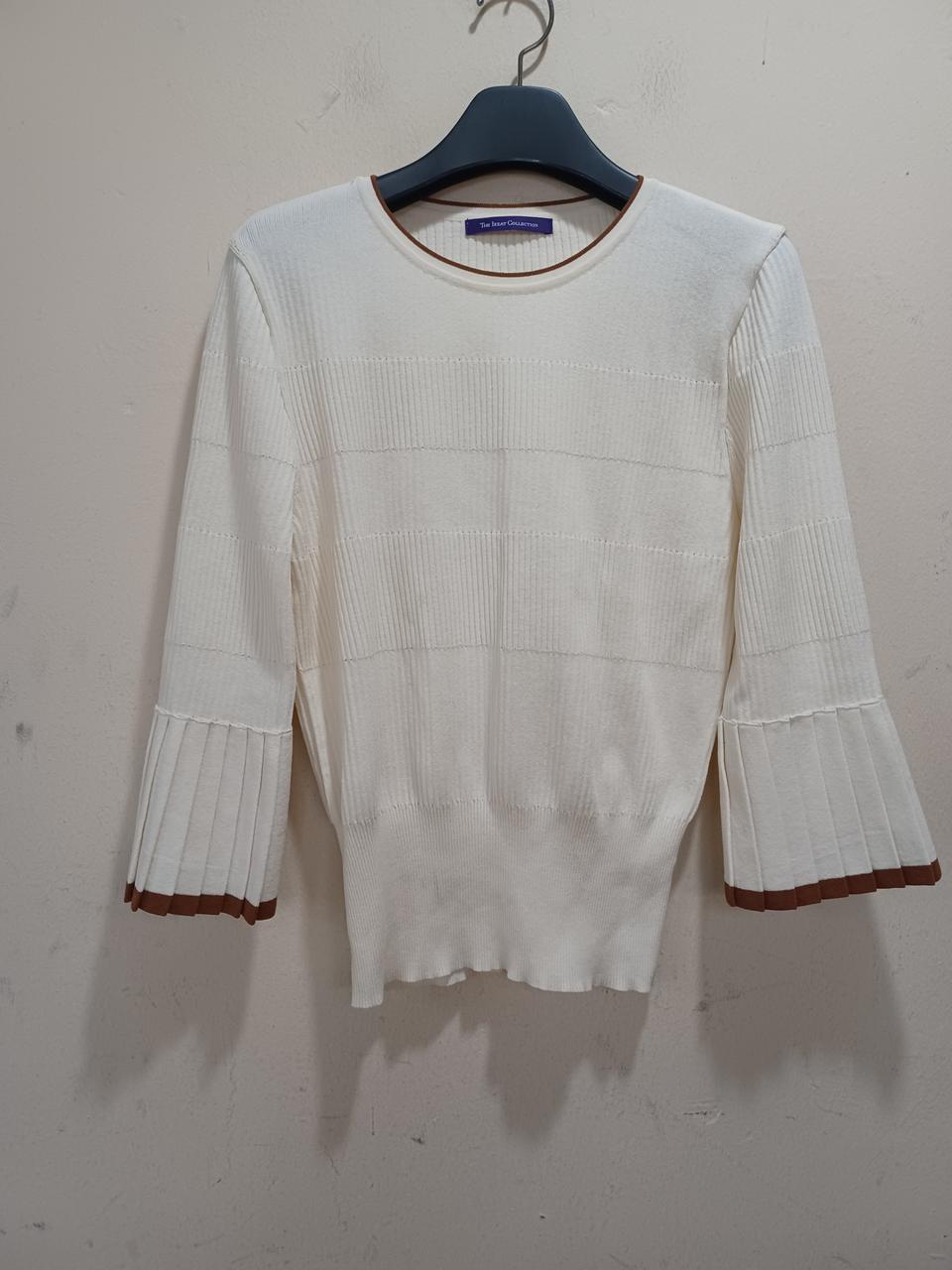 The Izzat Collection 연베이지색 니트 | 헬로마켓