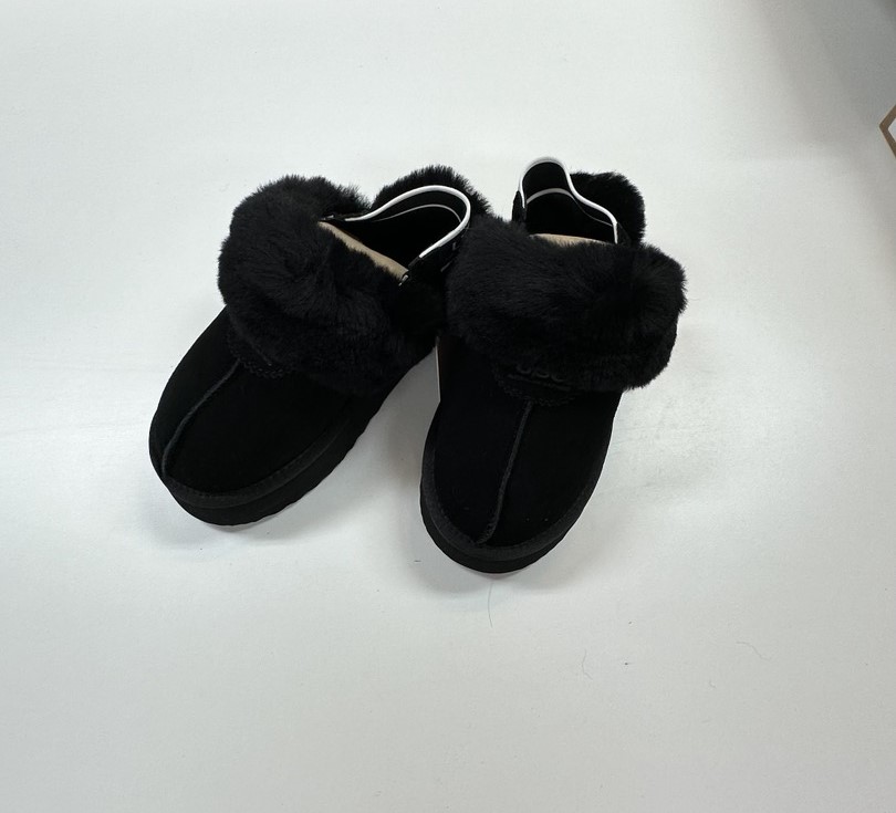 호주UGG털슬리퍼 225-230mm팜 새것 | 헬로마켓