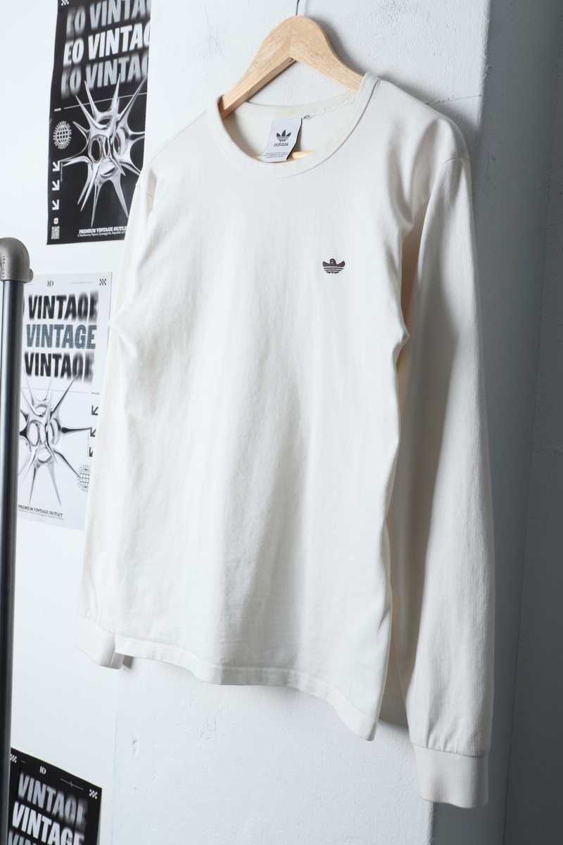(S-M) 아디다스 맨투맨 티셔츠 아이보리 파이어버드... | 헬로마켓