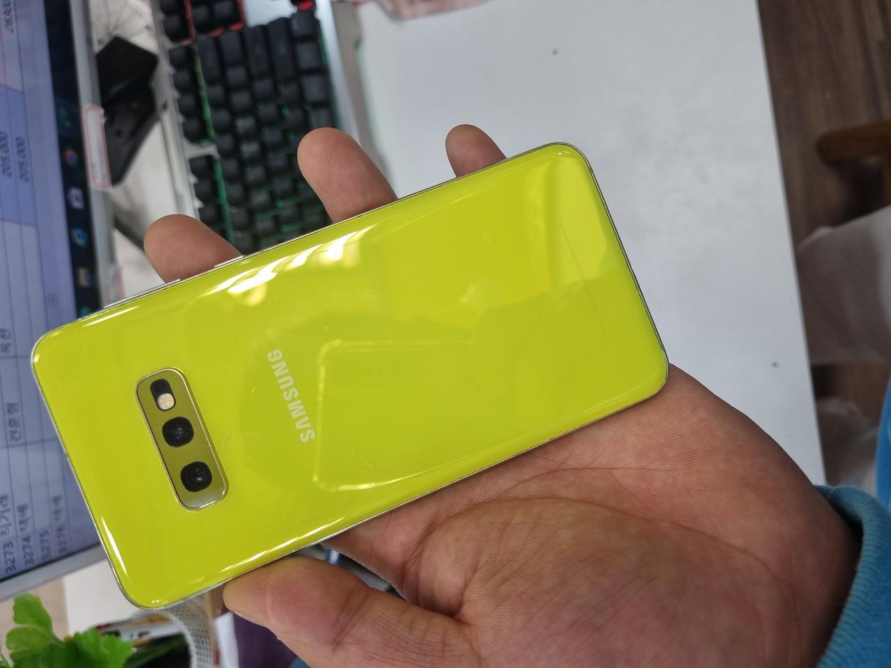 갤럭시S10E삼성A급!!AS90일보장[김포]풍무역]중고폰] | 헬로마켓