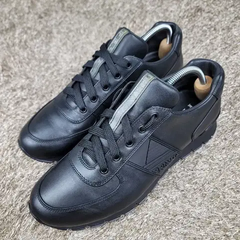 정품] PRADA 프라다 스니커즈UK7 / 260실내... | 헬로마켓