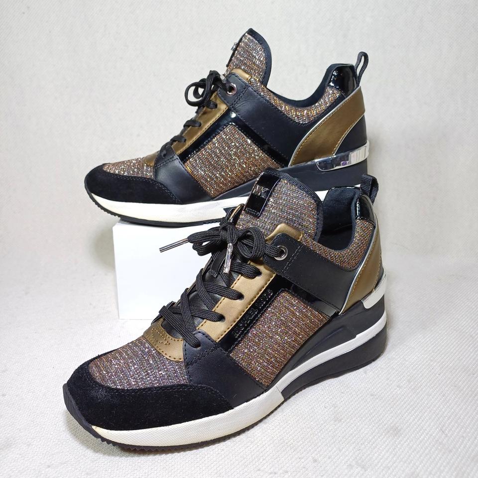 마이클코어스 웨지 스니커즈 US7.5M | 헬로마켓