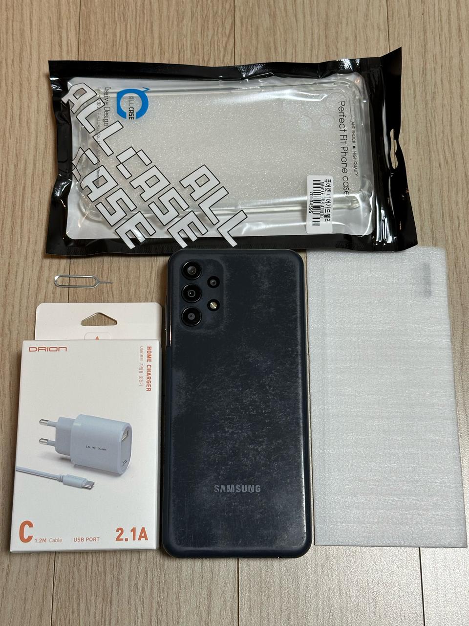 A135 갤럭시A13 블랙 64GB | 헬로마켓