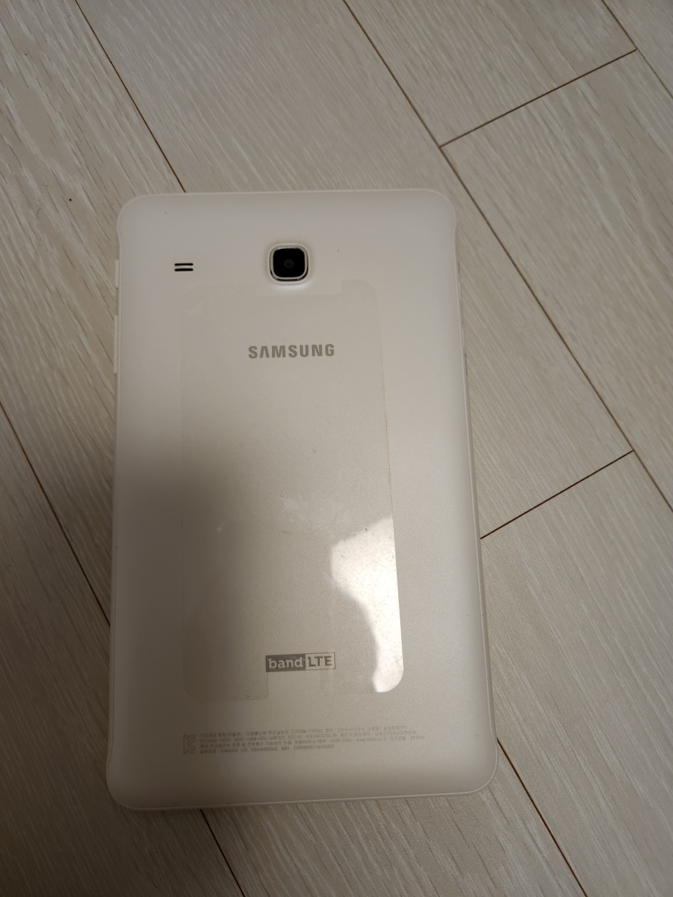 삼성 갤럭시 E8.0 SM-T375S 판매합니다 | 헬로마켓